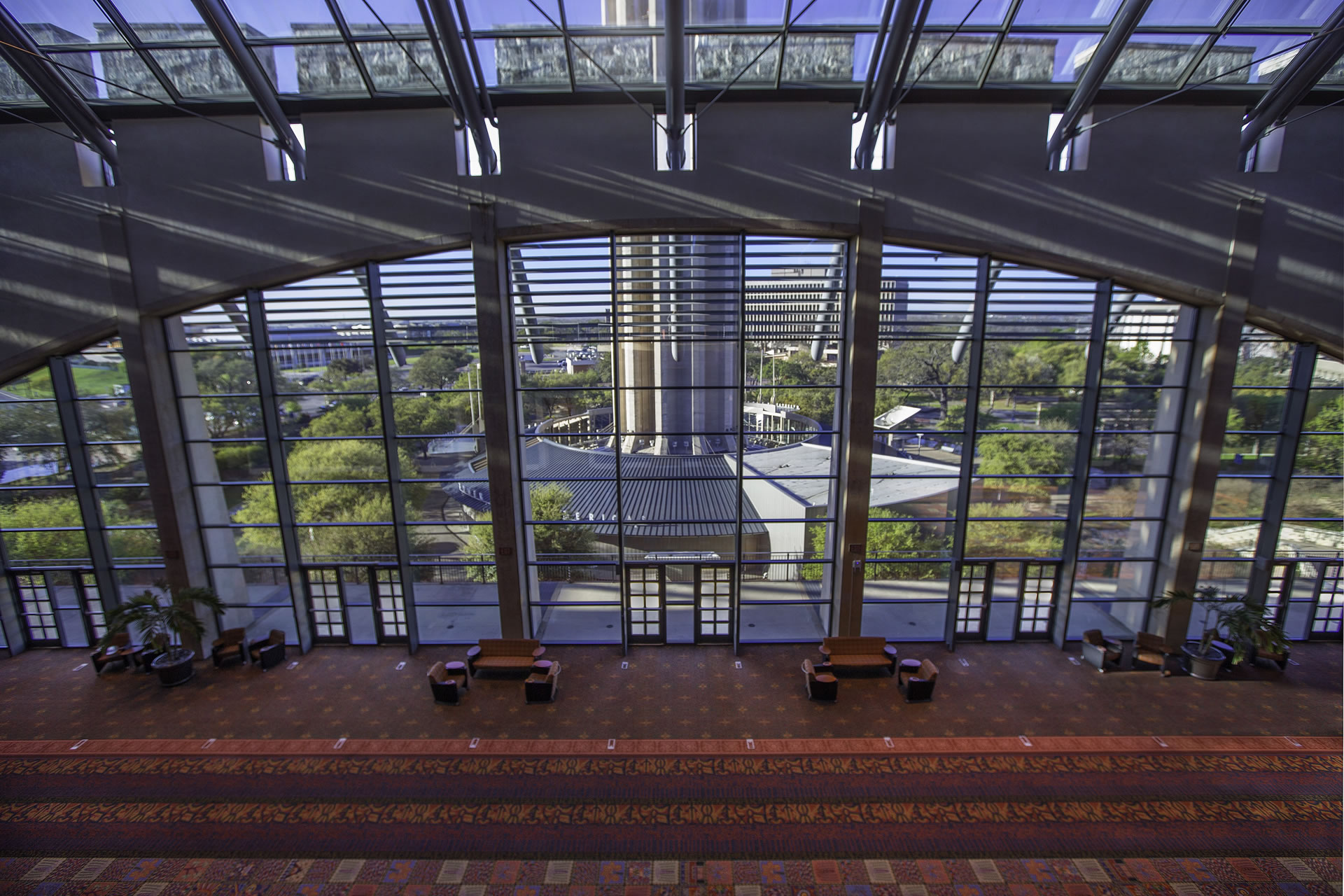 Hotel Near Convention Center | Emily Morgan DoubleTree